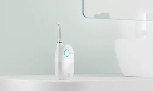 Kapesní ústní sprcha Oclean A10 – ideální společník na letní ...