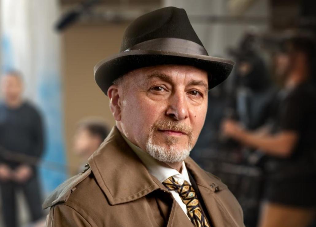 Revírem Erdogana Atalaye bude Praha. Herec z populární Kobry 11 se ...